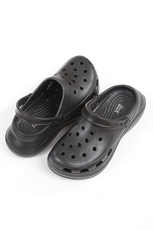 CLC01 BLACK Platform Croc Slippers - Shoes